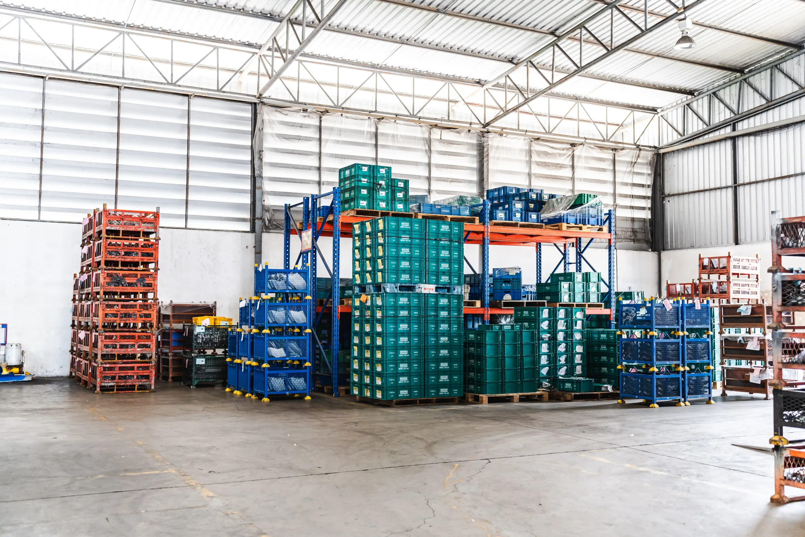 Small Warehouse Storage Ideas to Maximize Space and Efficiency